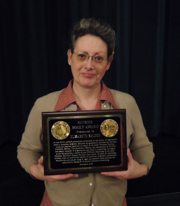 GNRHS : GNRHS honors radio historian with Rocky’s Award